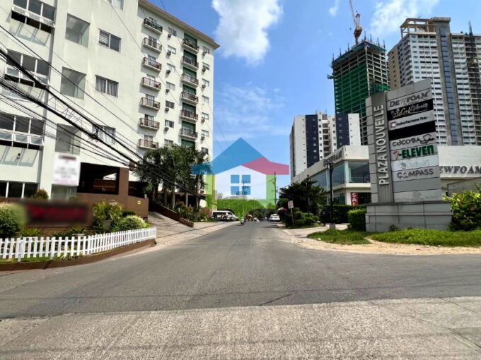 506 SqM Titled Commercial Lot For Sale across USC Main | Cebubai.com